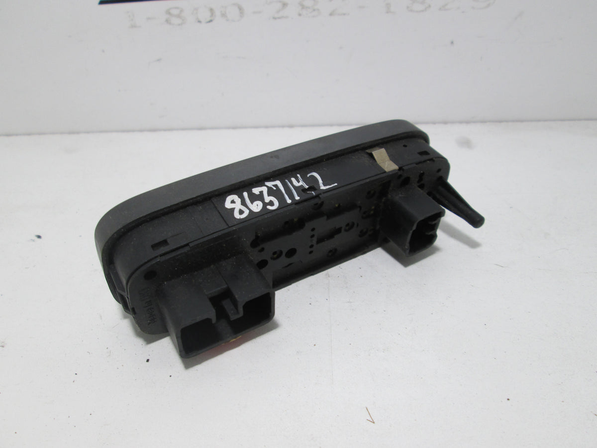 Volvo C70 right Window Switch 8637142 – Allums Imports