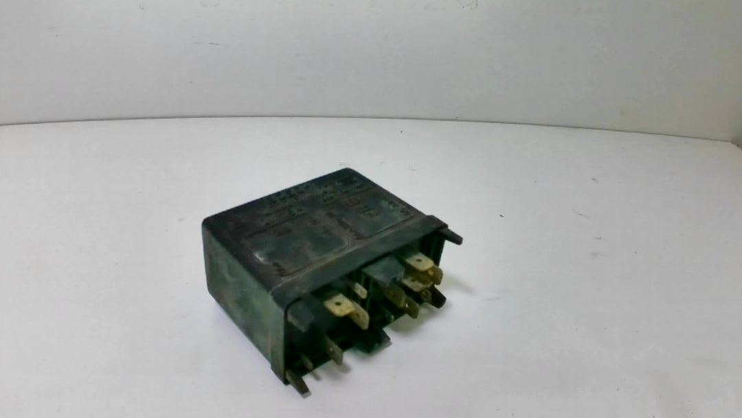 BMW multi purpose relay 0332514127 – Allums Imports