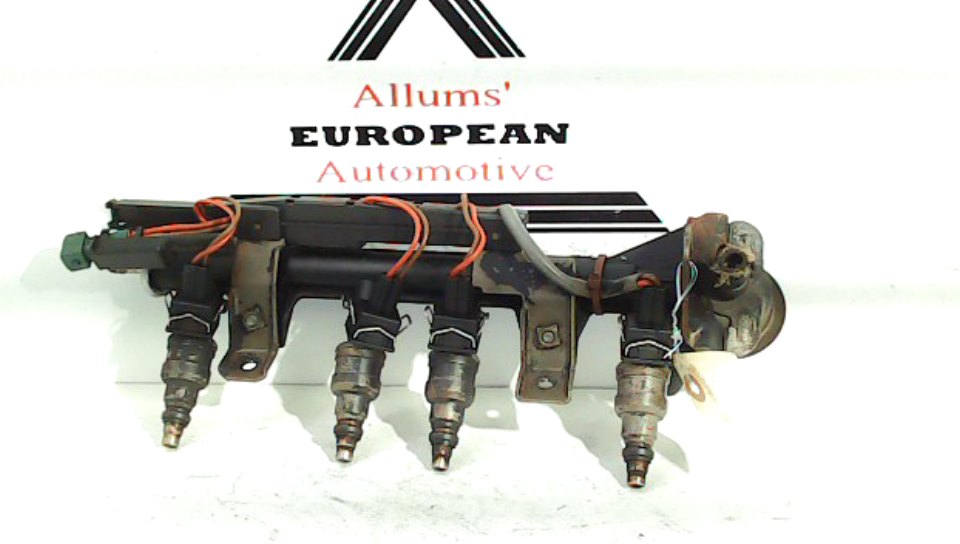 Volkswagen MK2 Jetta Golf 1.8 Fuel Rail w/Injectors 037133317B Bosch 0 ...