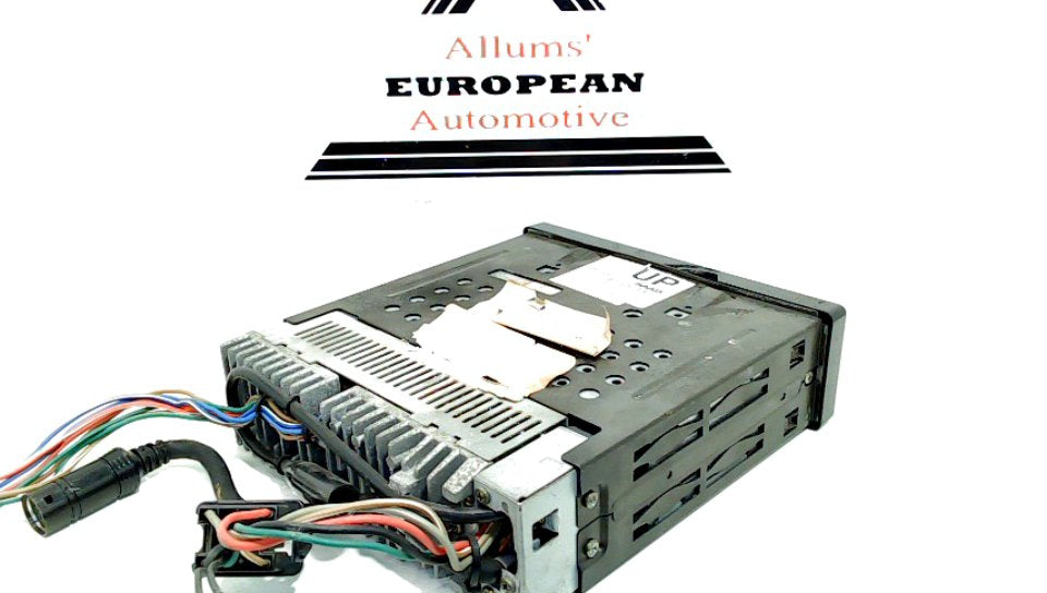 SAAB 900 9000 factory radio 40-65-397 – Allums Imports