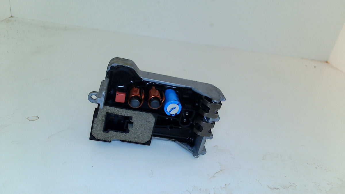 Mercedes Blower Speed Regulator 2308216451 230821251 (USED) – Allums ...