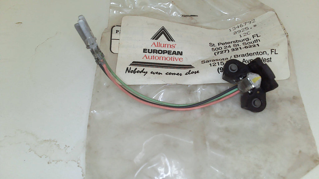 Volvo Hall Effects Pick Up 1346792 (NEW) – Allums Imports