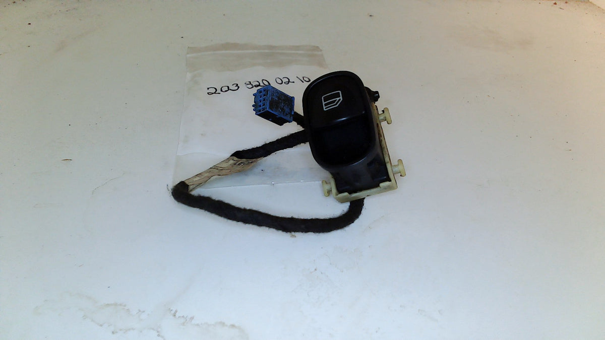 Mercedes CLK320 03-05 Window Switch 2038200210 (USED) – Allums Imports