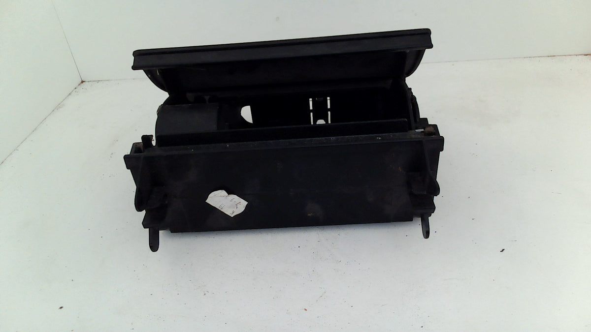 Mercedes W210 E320 E430 E500 95-02 Ashtray #10 (USED) – Allums Imports