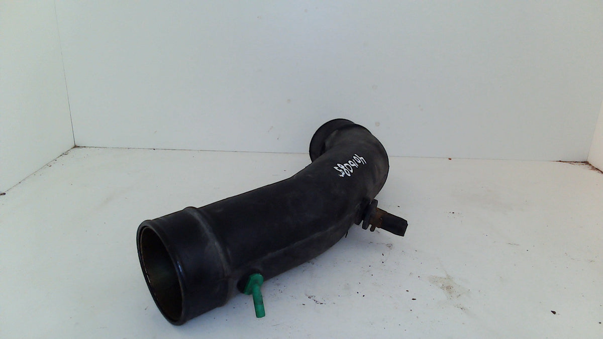 SAAB Intake Air Intake Pipe 900 16v 4016085 (USED) – Allums Imports