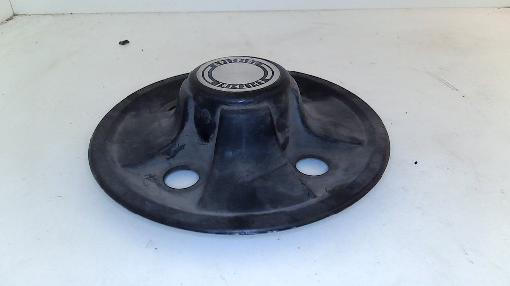Triumph Spitfire Center Cap #212 (USED) – Allums Imports