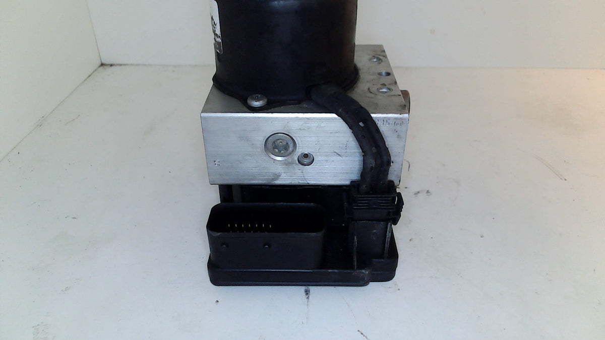 Jaguar XK8 ABS Pump Module LNC2210BD (USED) – Allums Imports