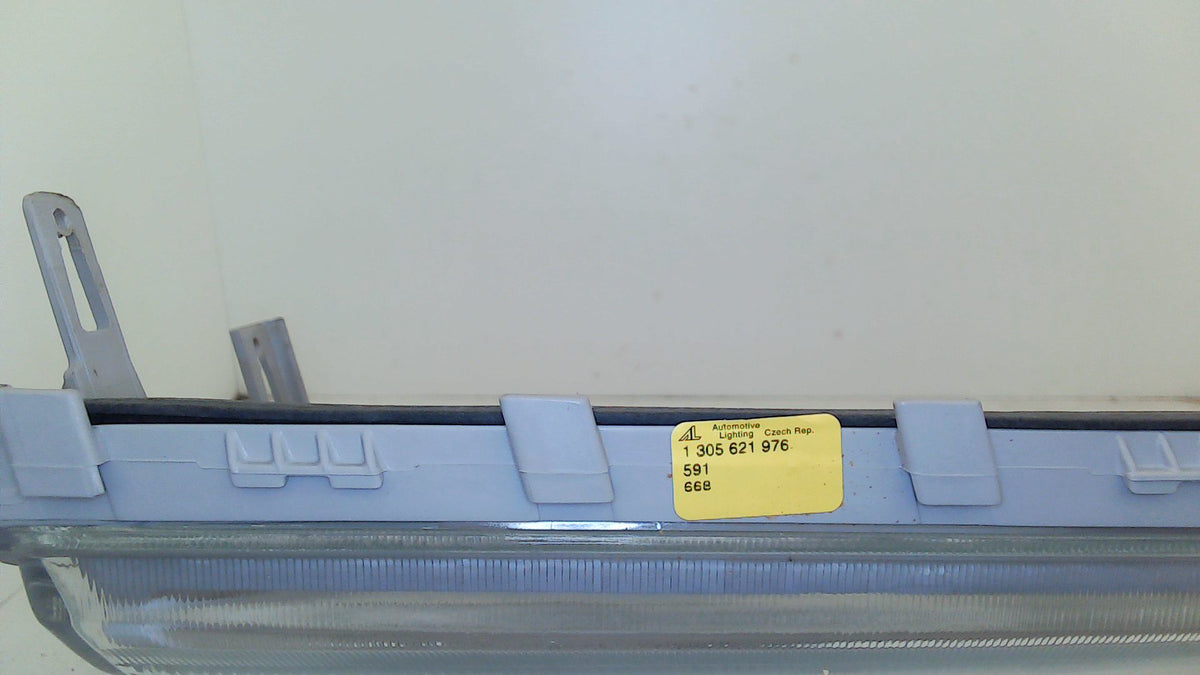 Mercedes W202 94-96 Right Headlight Lens 2028201066 Bosch 1305621976 ...