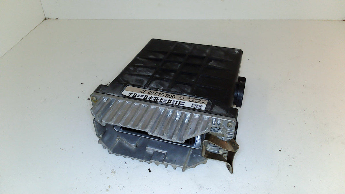 Mercedes ECU Control Module 0065458232 (USED) – Allums Imports